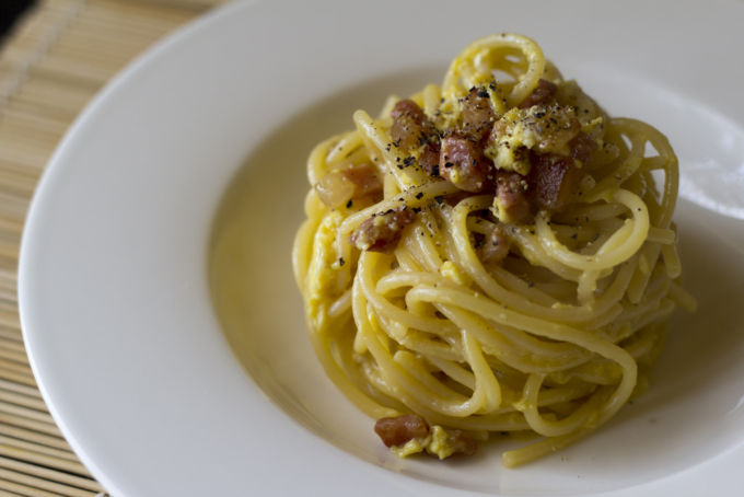 CarboGang ha ideato il kit perfetto per fare una carbonara come si deve