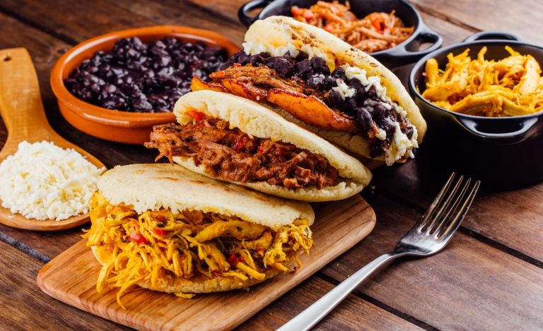 Come cucinare le arepas venezuelane - DailyFood