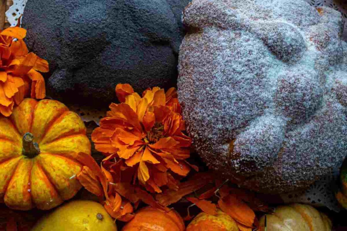 Come si prepara il Pan dei Morti, il dolce tipico lombardo per ...